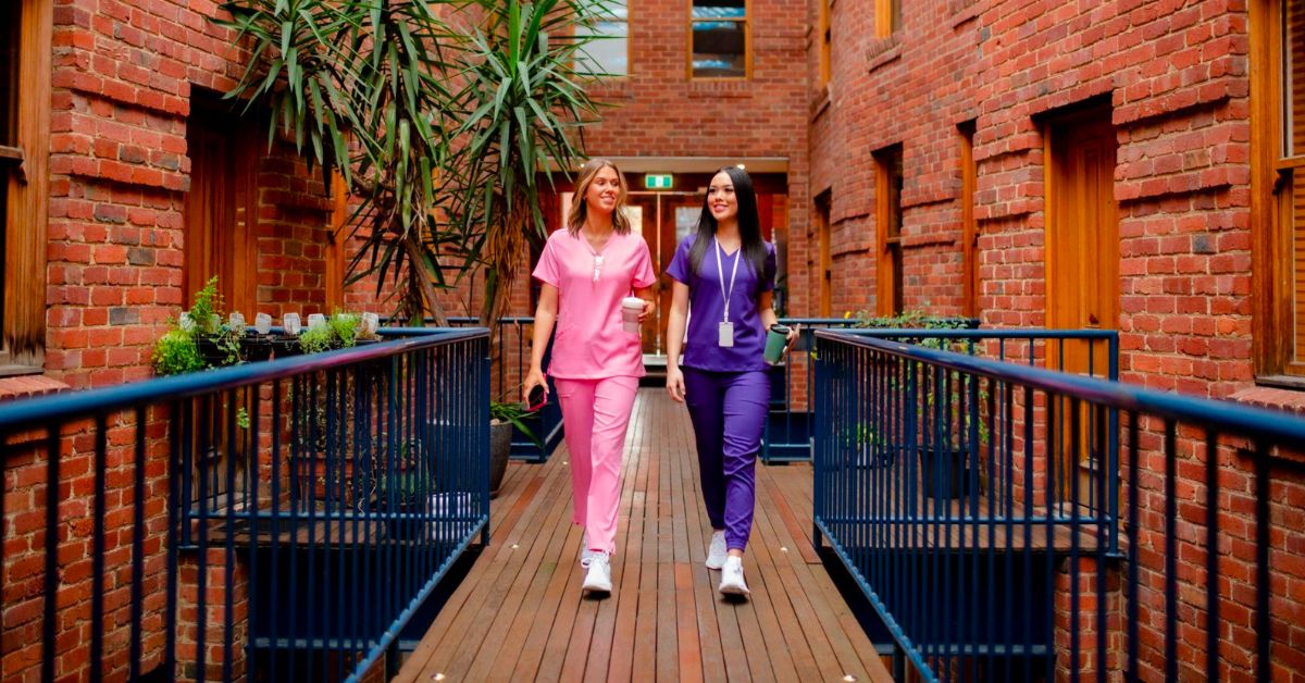 Sustainable scrubs made from coffee grounds and plastic